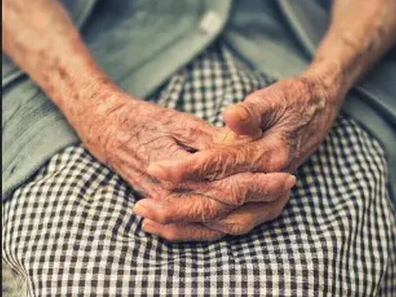 Mother's Hands [podcast] - SafeGuardYourSoul